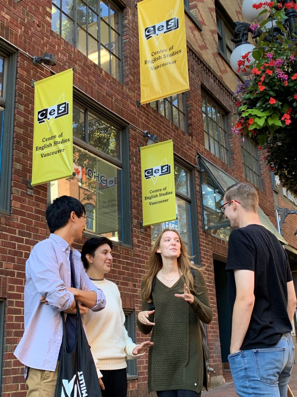 Centre of English Studies(CES) | バンクーバー - 学校情報｜ands留学カナダ